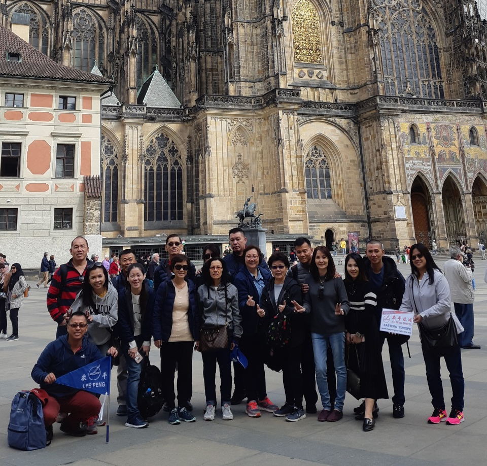 Lye Peng Travel & Tours